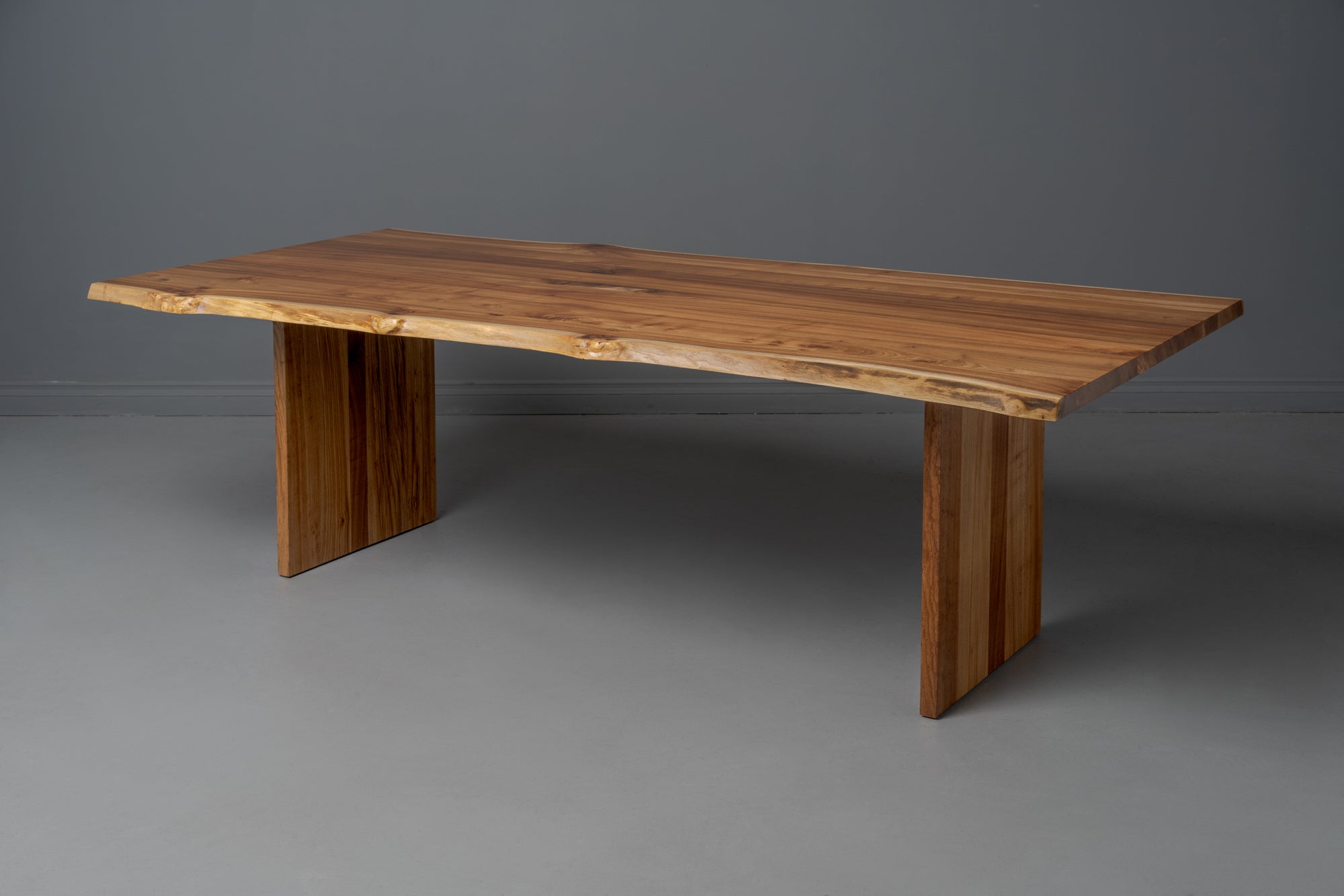 The Brendan Dining Table | Wood Furniture | Parkman Woodworks